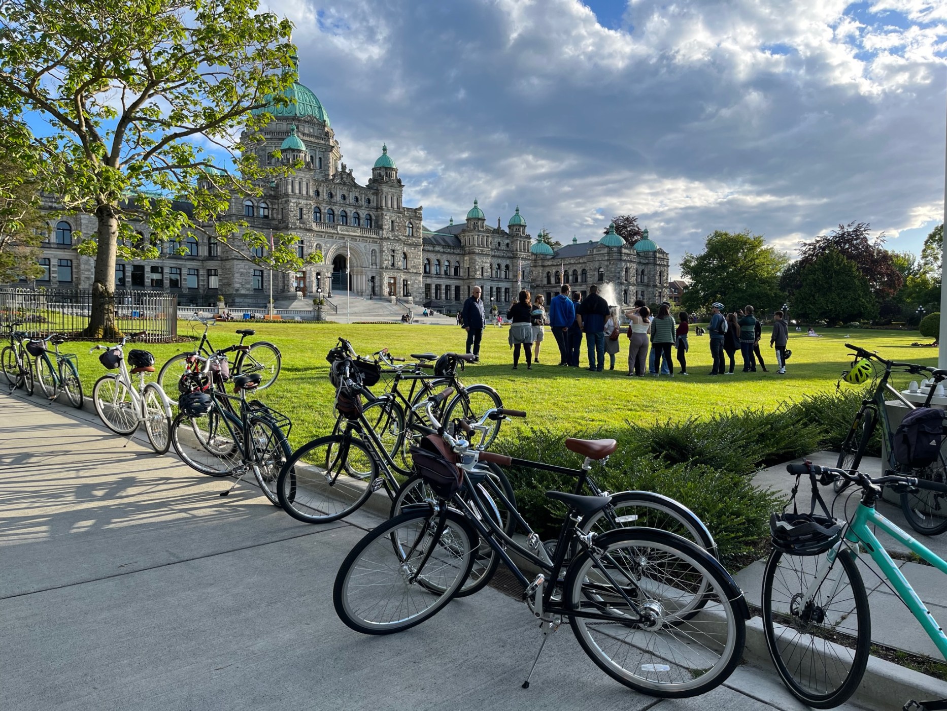 Contact Us in Victoria, B.C. | The Pedaler Victoria By Bike